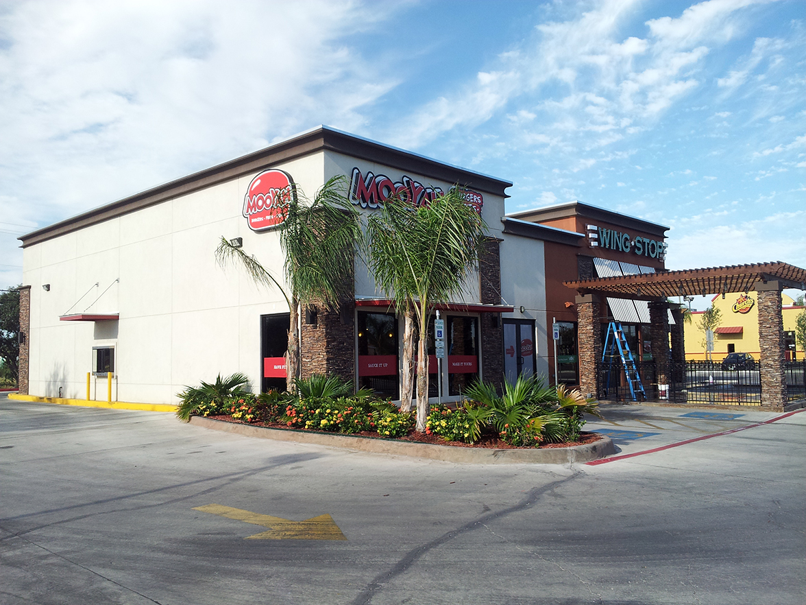Wingstop and MOOYAH Burgers – Star State Steel